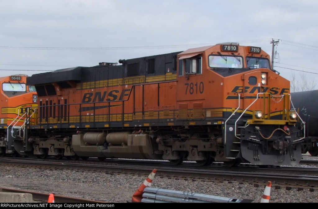 BNSF 7810